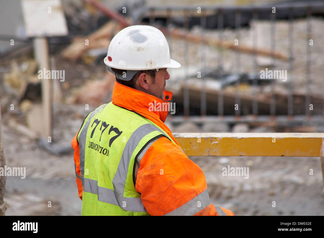 Demolition worker hi-res stock photography and images - Alamy