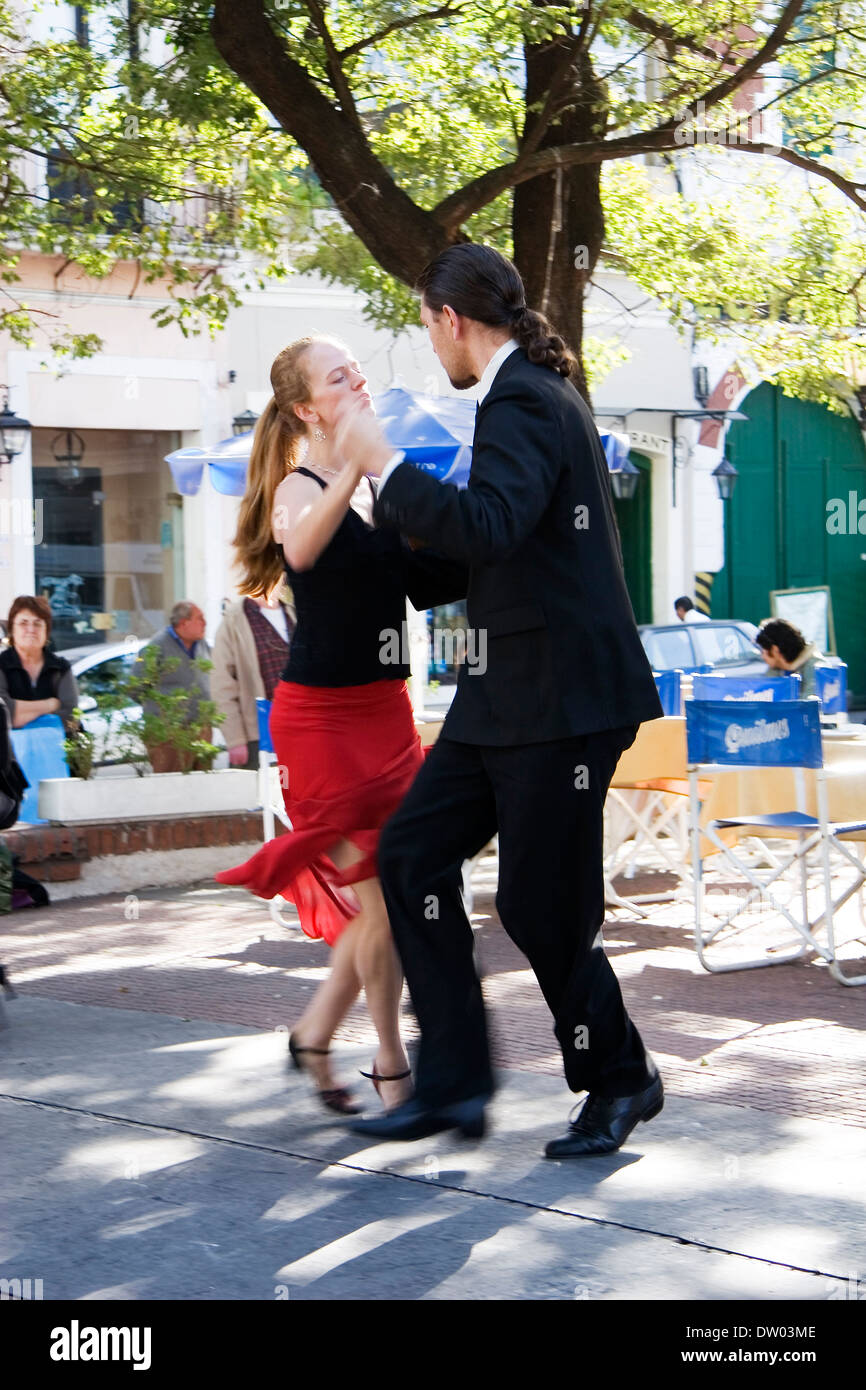 tango dancers, san telmo, buenos aires, argentine Stock Photo - Alamy