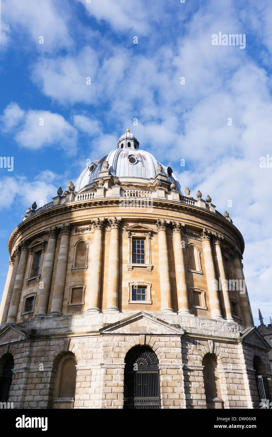 England, Oxford. Exterior of the Radcliffe Camera, reading room of the ...