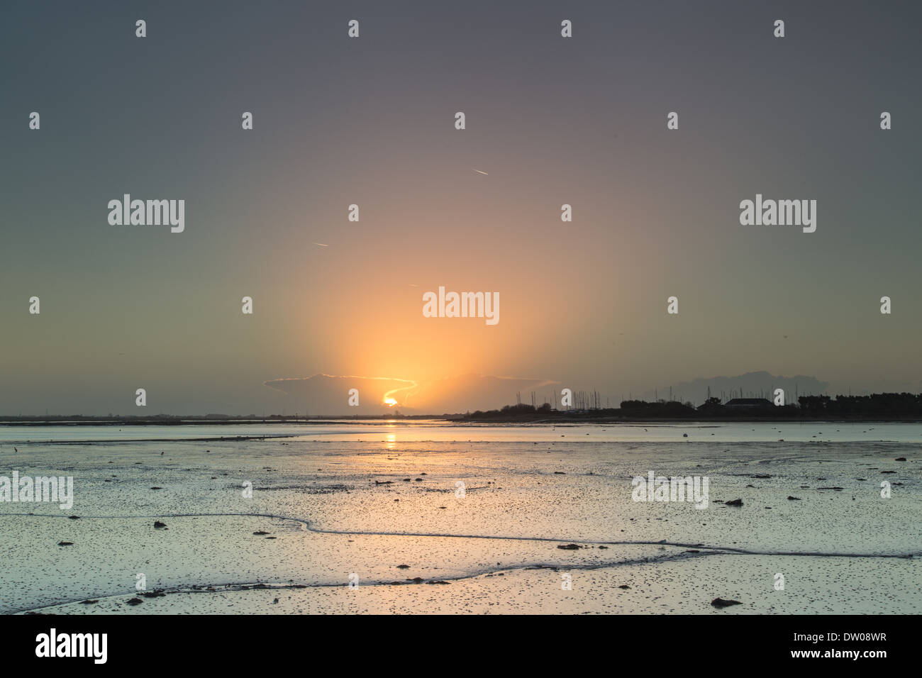 Sunrise at langstone harbour Stock Photo - Alamy
