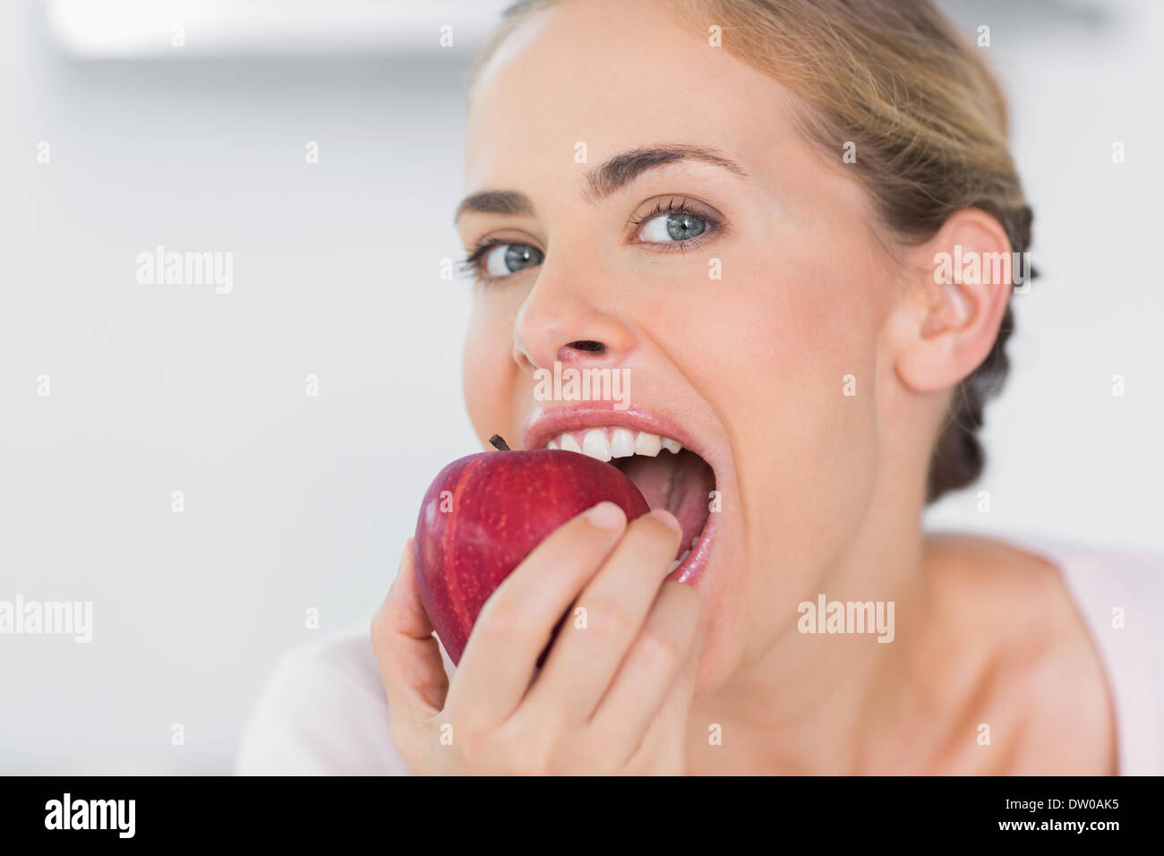 Healthy munching hi-res stock photography and images - Alamy