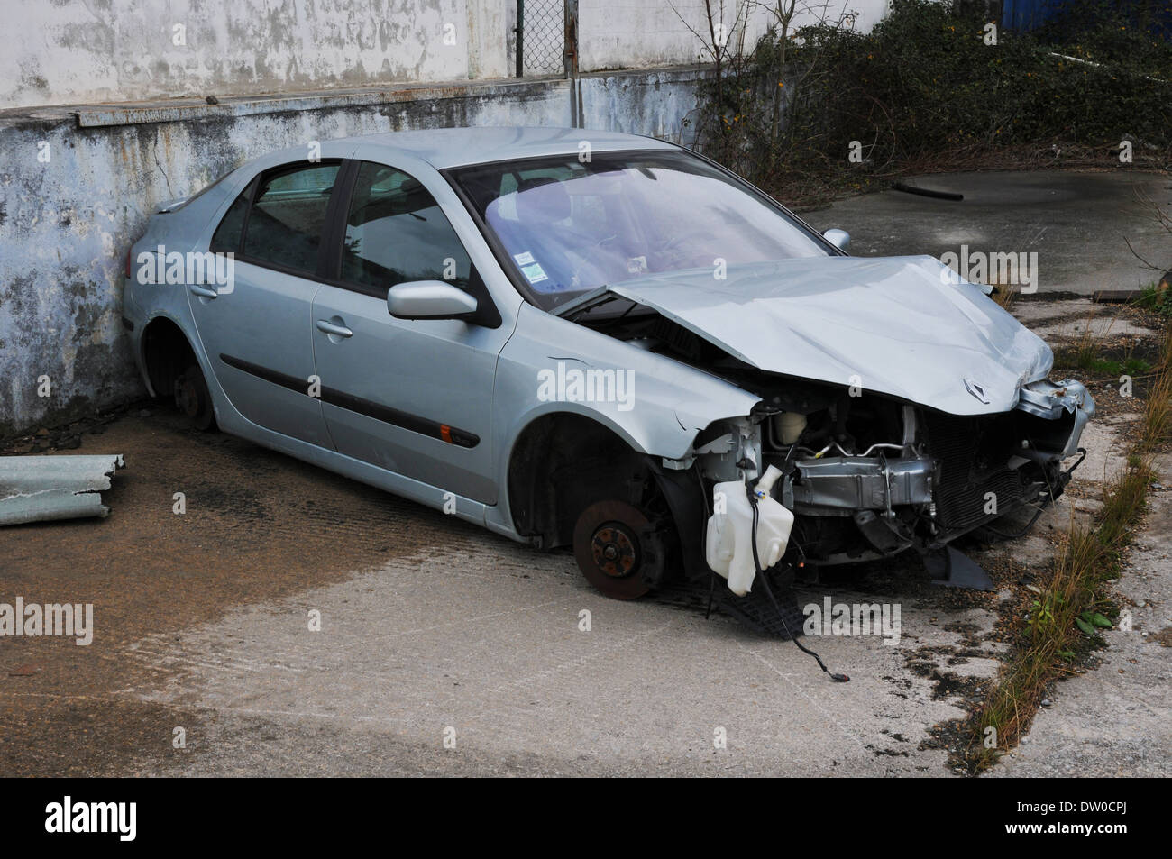 Car after accident hi-res stock photography and images - Alamy