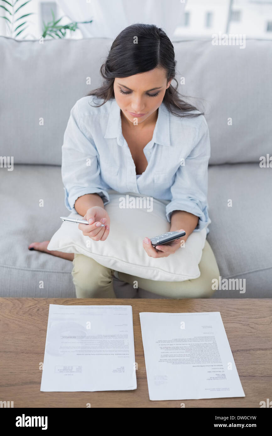 Woman worried accounts hi-res stock photography and images - Alamy