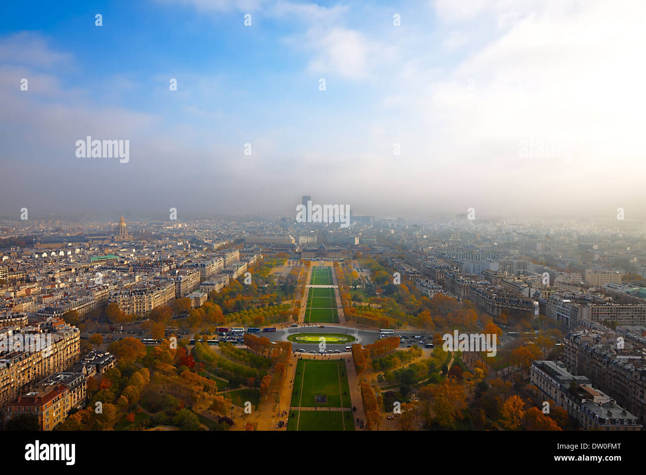 Paris from space hi-res stock photography and images - Alamy