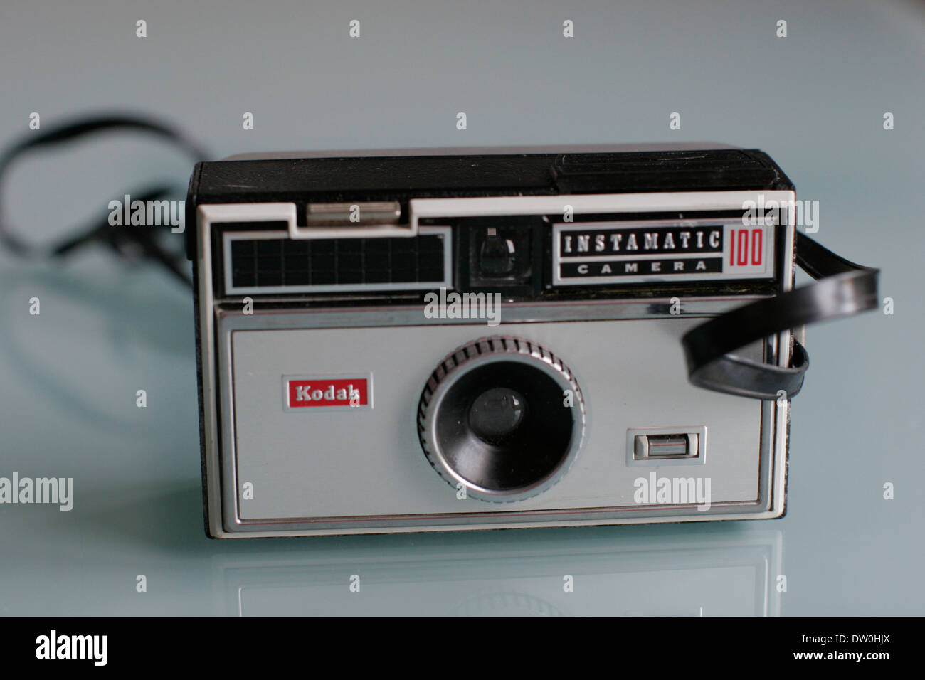Kodak instamatic camera hi-res stock photography and images - Alamy