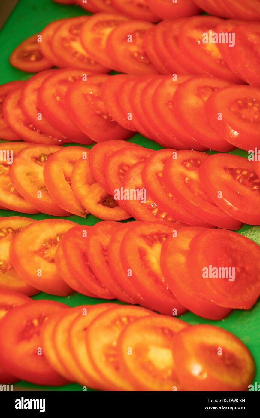 Sliced tomatoes hi-res stock photography and images - Alamy