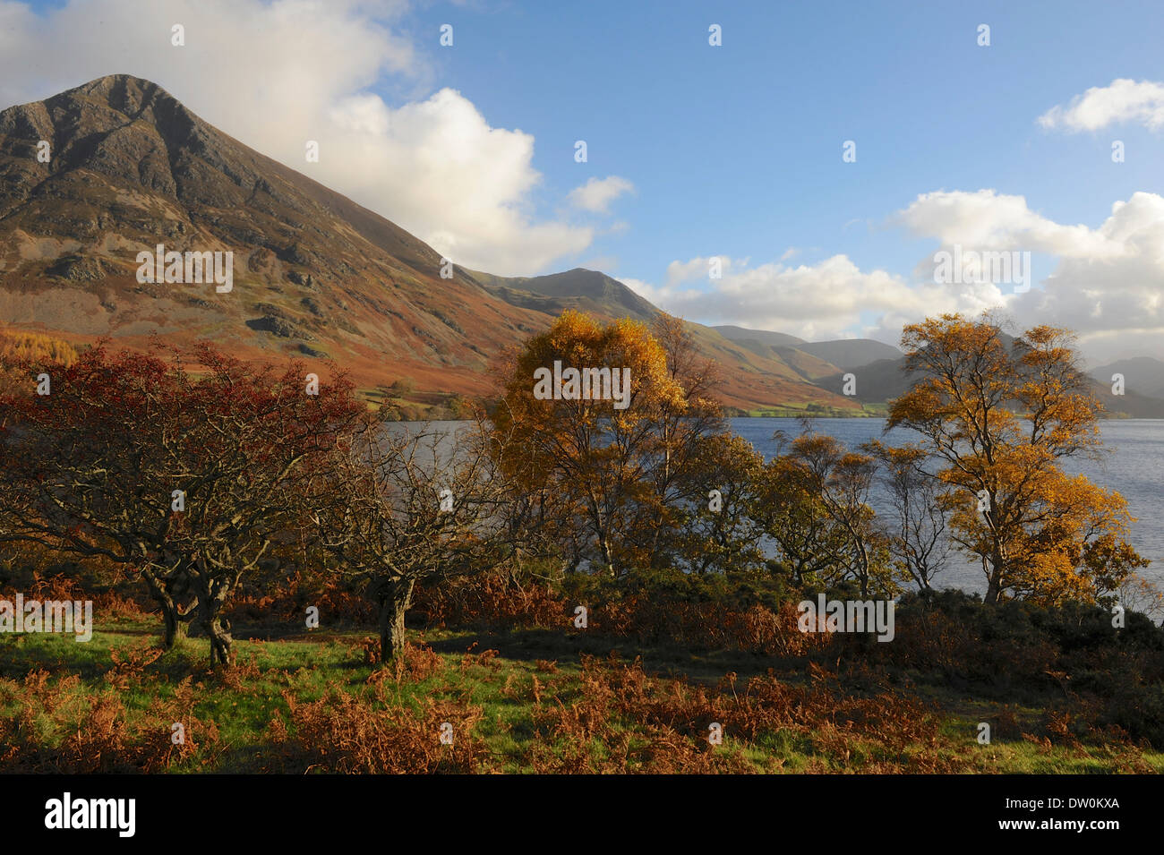 View across Crummock Water towards Grasmoor in the Lake District ...