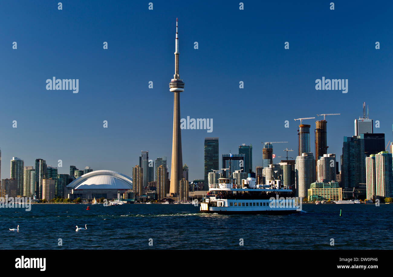 Toronto city view skyline hi-res stock photography and images - Alamy