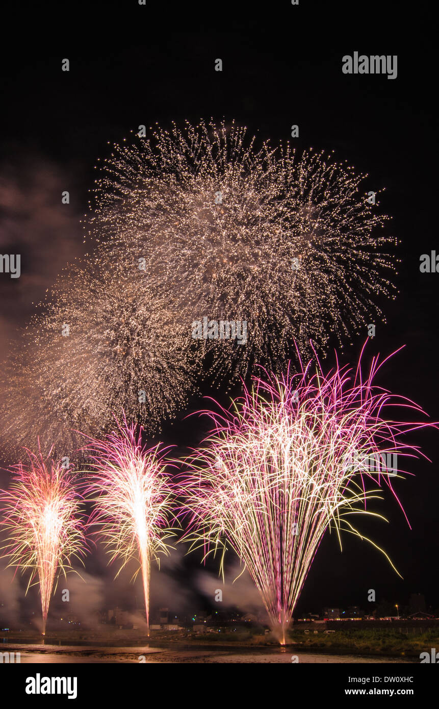 Gifu nagara river fireworks hi-res stock photography and images - Alamy