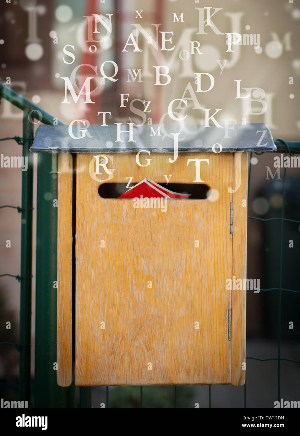 Mail box with letters comming out Stock Photo - Alamy