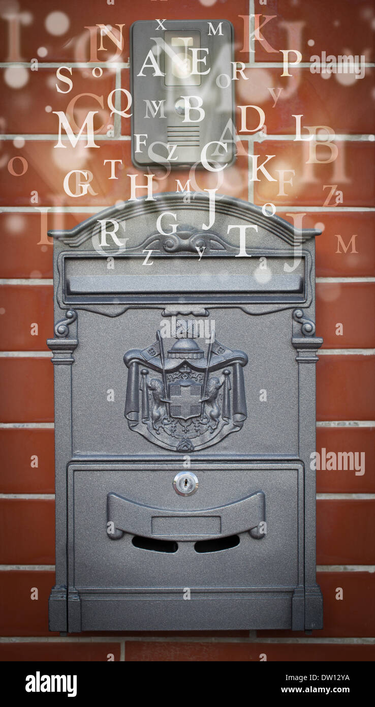 Mail box with letters comming out Stock Photo - Alamy