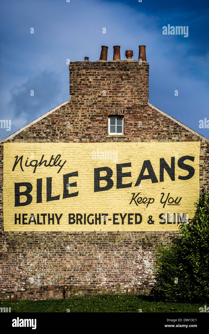 Old bile beans sign hi-res stock photography and images - Alamy