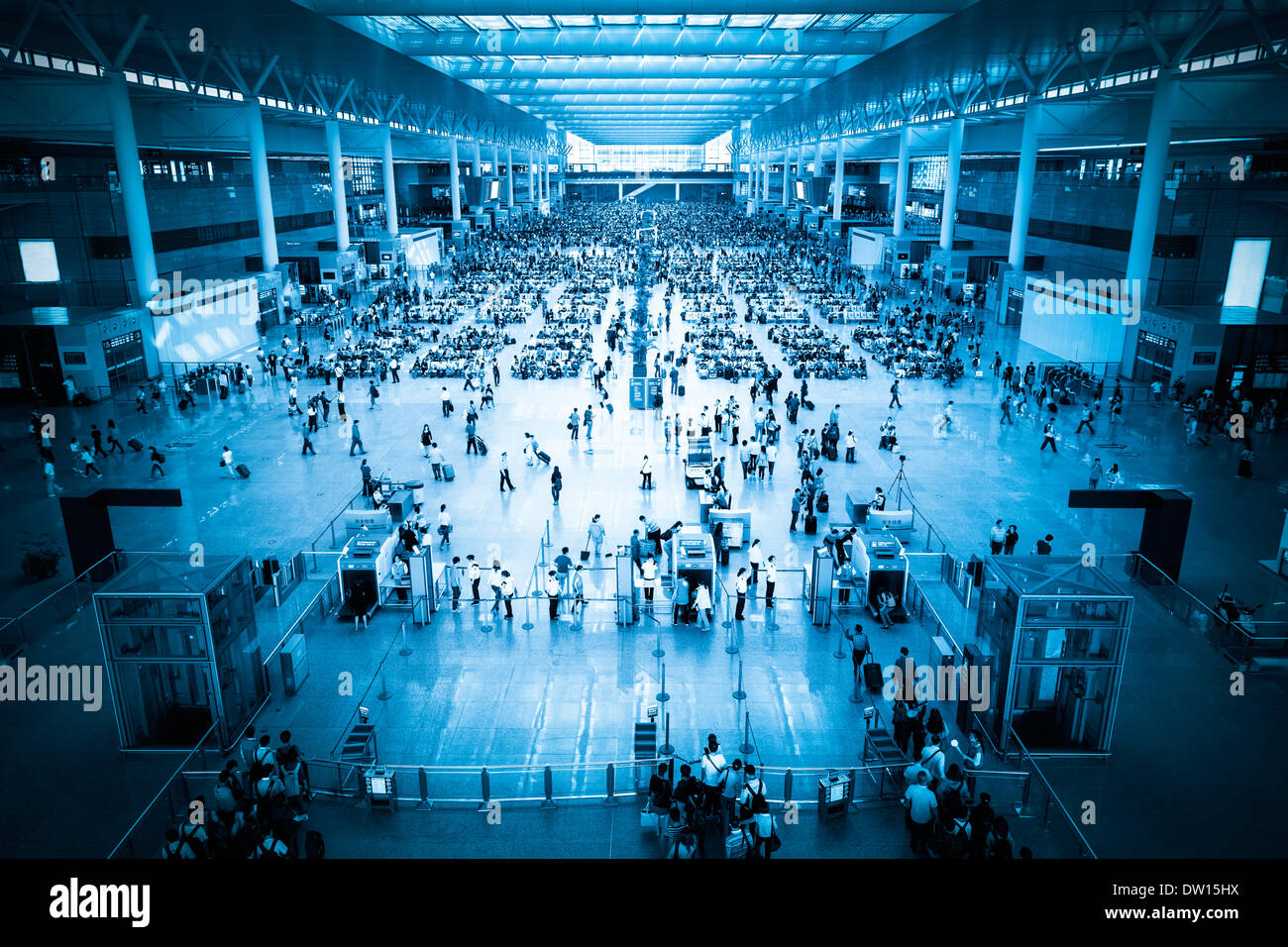 Waiting room queue hi-res stock photography and images - Alamy