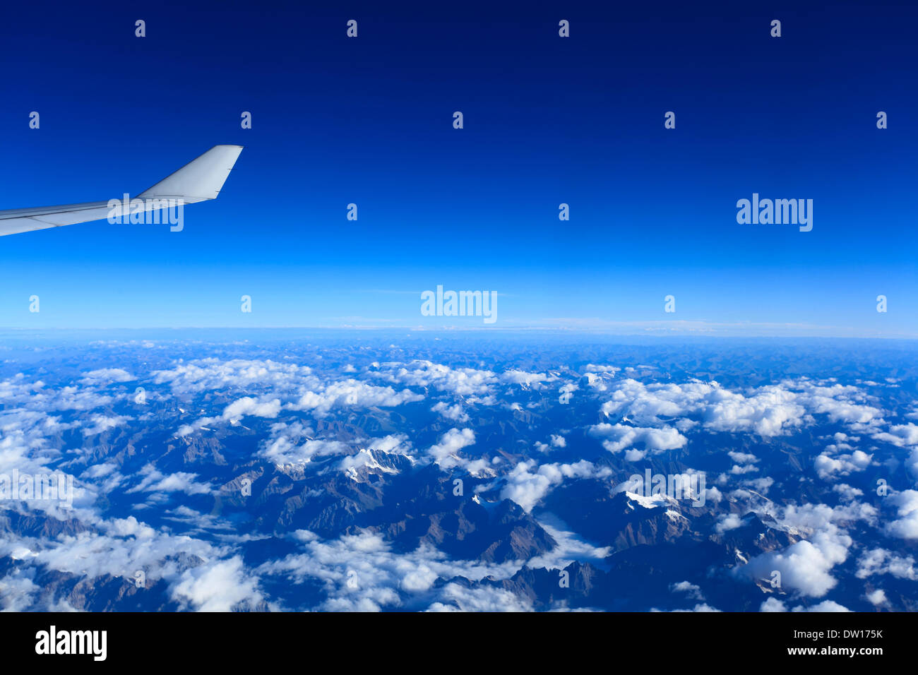 Birds eye view mountain range hi-res stock photography and images - Alamy
