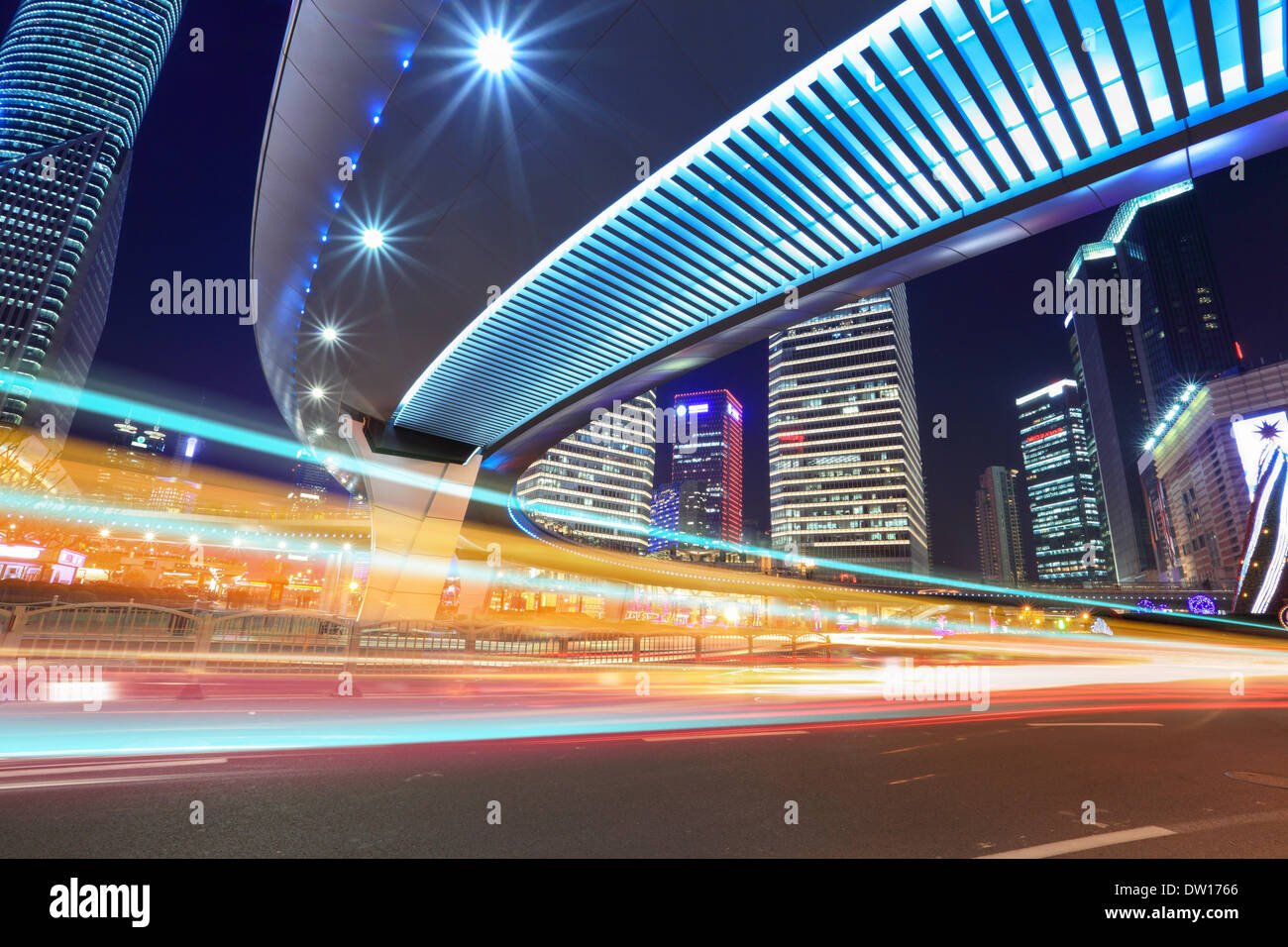 Flyover hi-res stock photography and images - Alamy