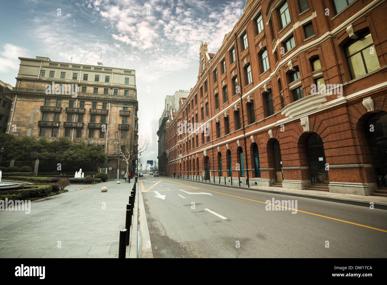 old shanghai historic buildings Stock Photo - Alamy