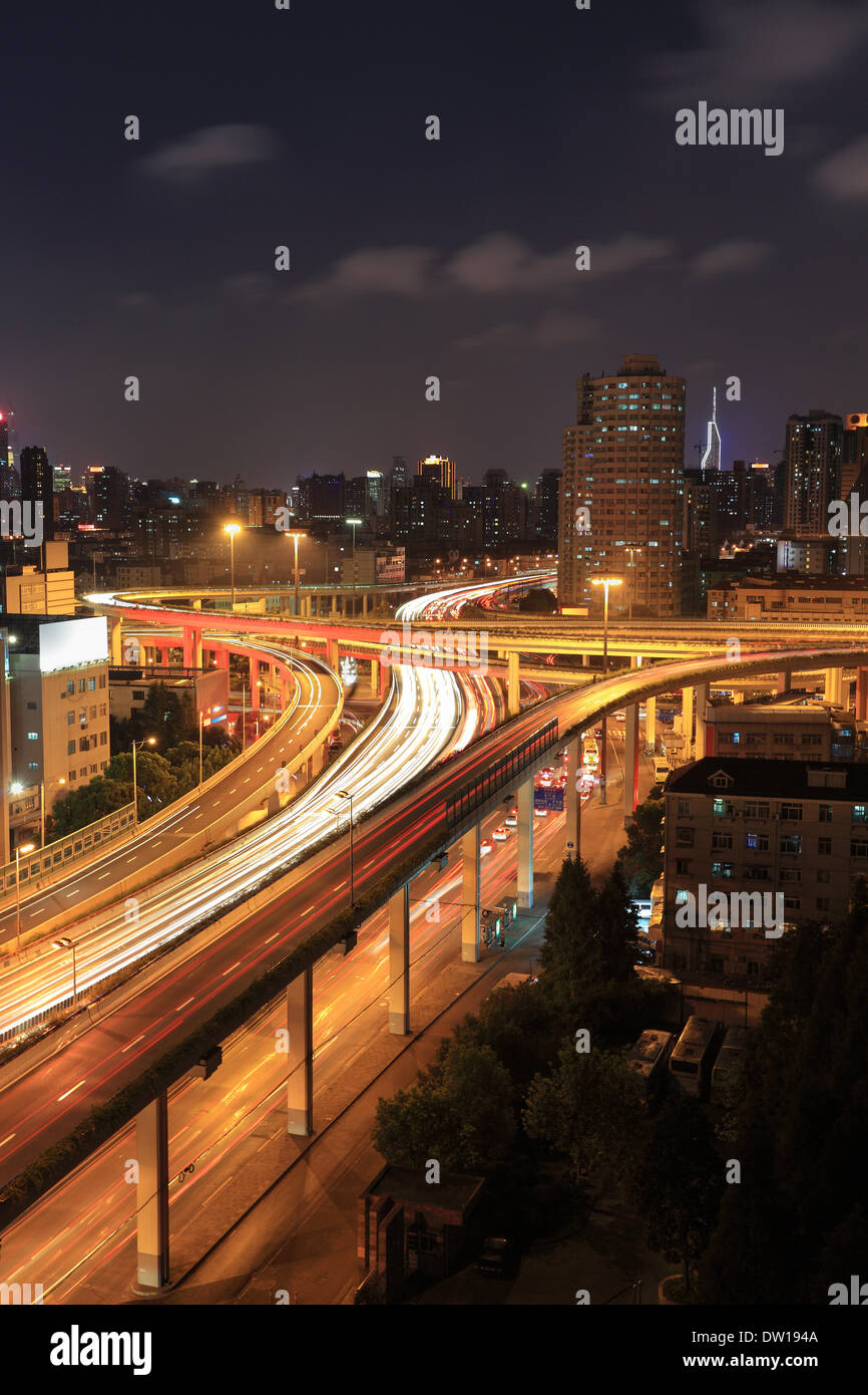 Highway grade hi-res stock photography and images - Alamy