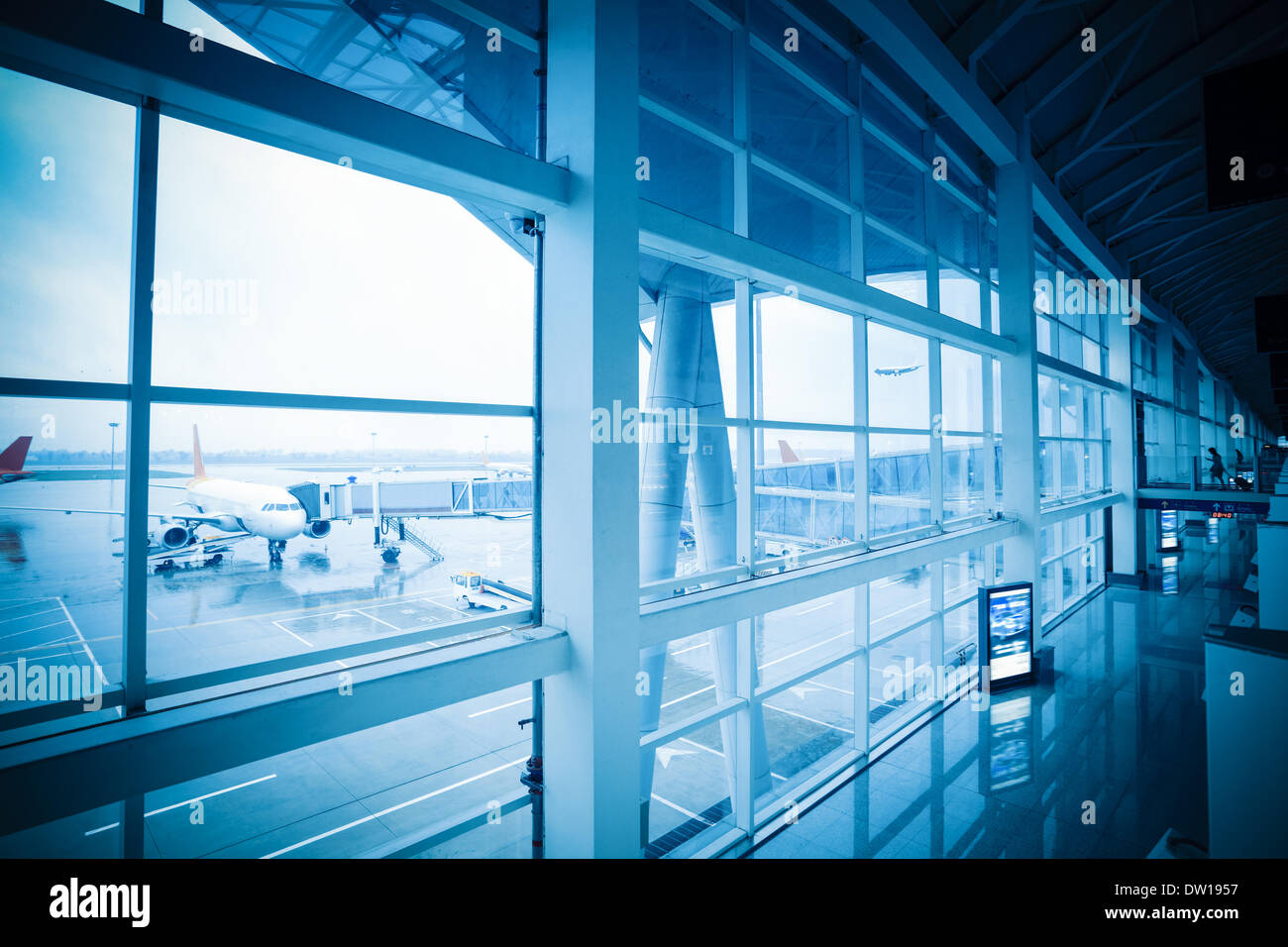 boarding and airport outside scene Stock Photo - Alamy