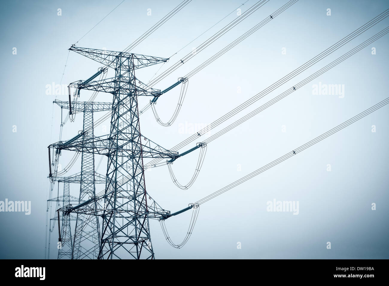 Tall pylons hi-res stock photography and images - Alamy
