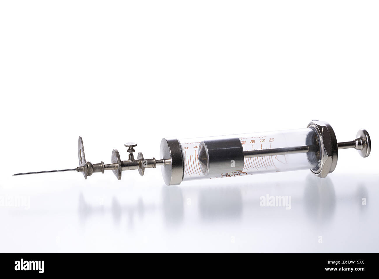 Old syringes hi-res stock photography and images - Alamy