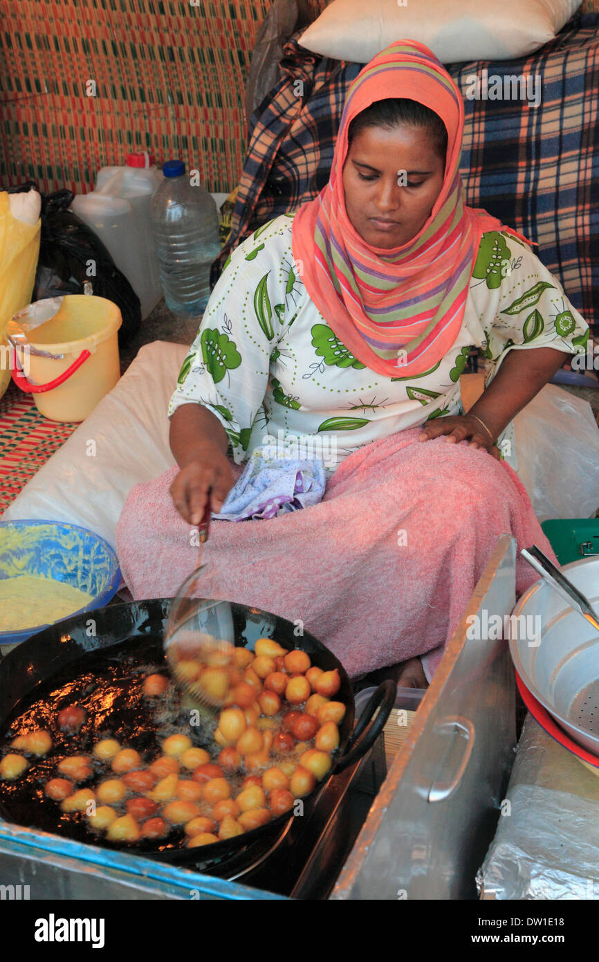 United Arab Emirates, Dubai, Heritage Village, woman, cooking Stock ...