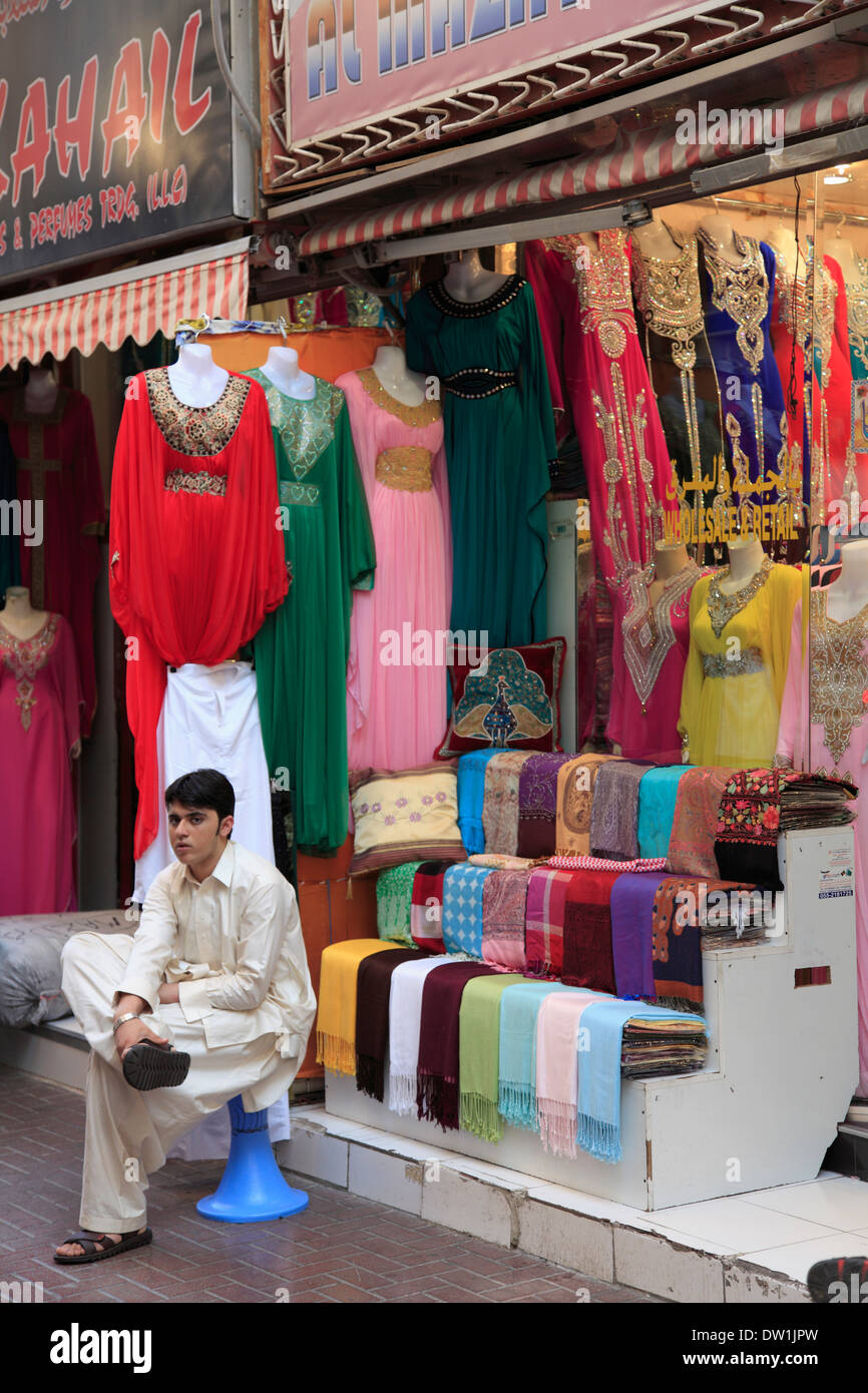 Shopping dubai shop hi-res stock photography and images - Alamy