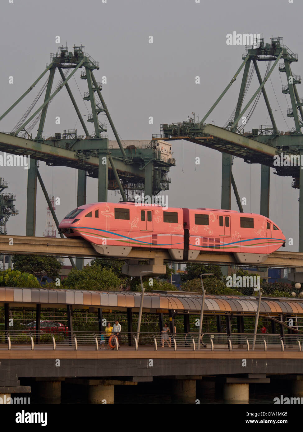 Monorail shuttle to Sentosa island in Singapore Stock Photo - Alamy