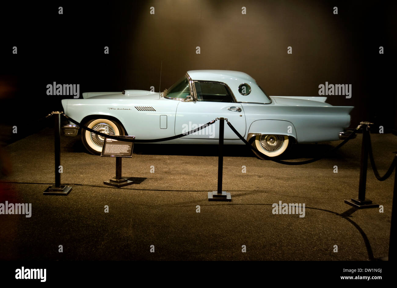 Petersen automotive museum los angeles hi-res stock photography and ...