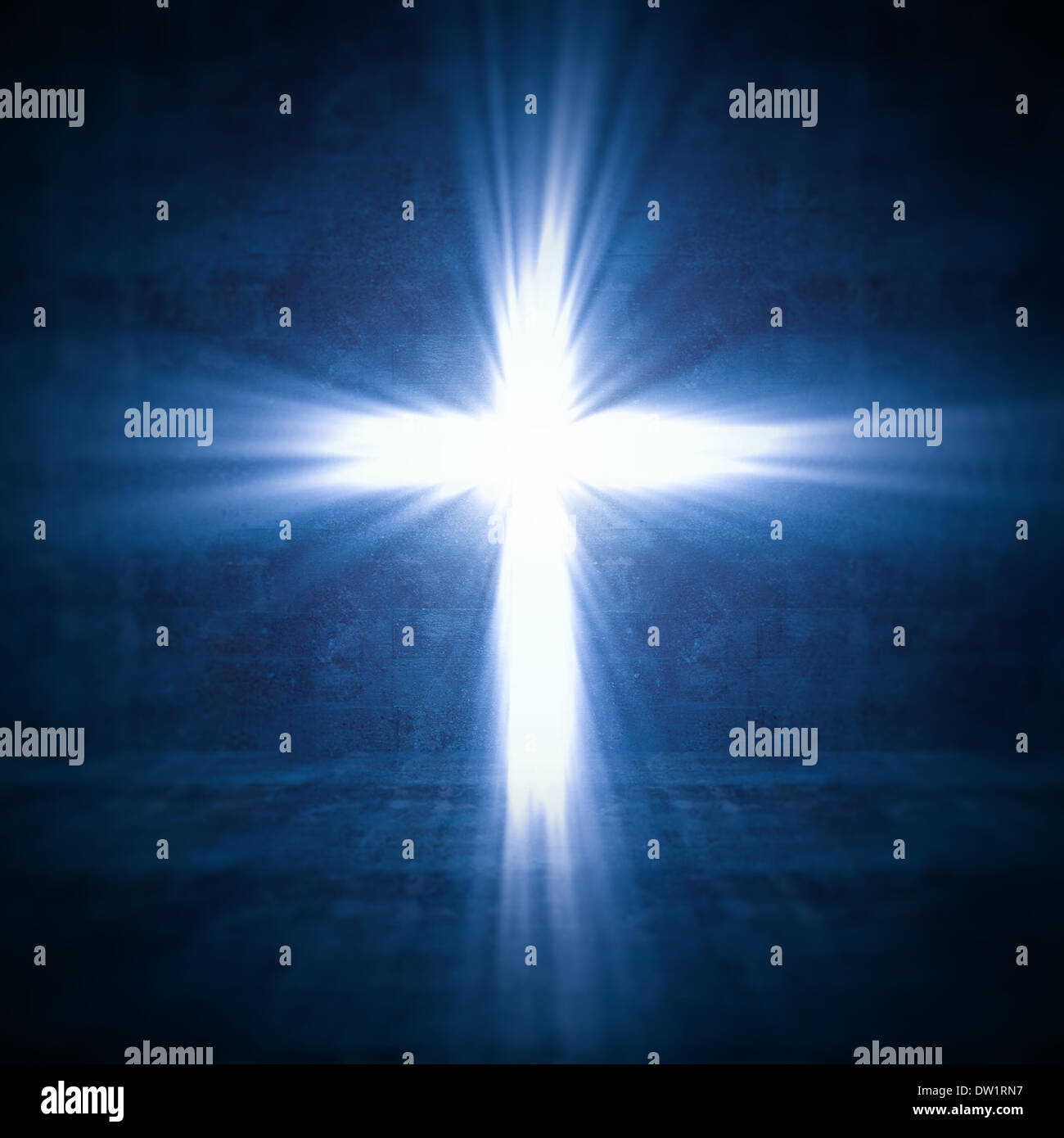 Bright light and cross hi-res stock photography and images - Alamy