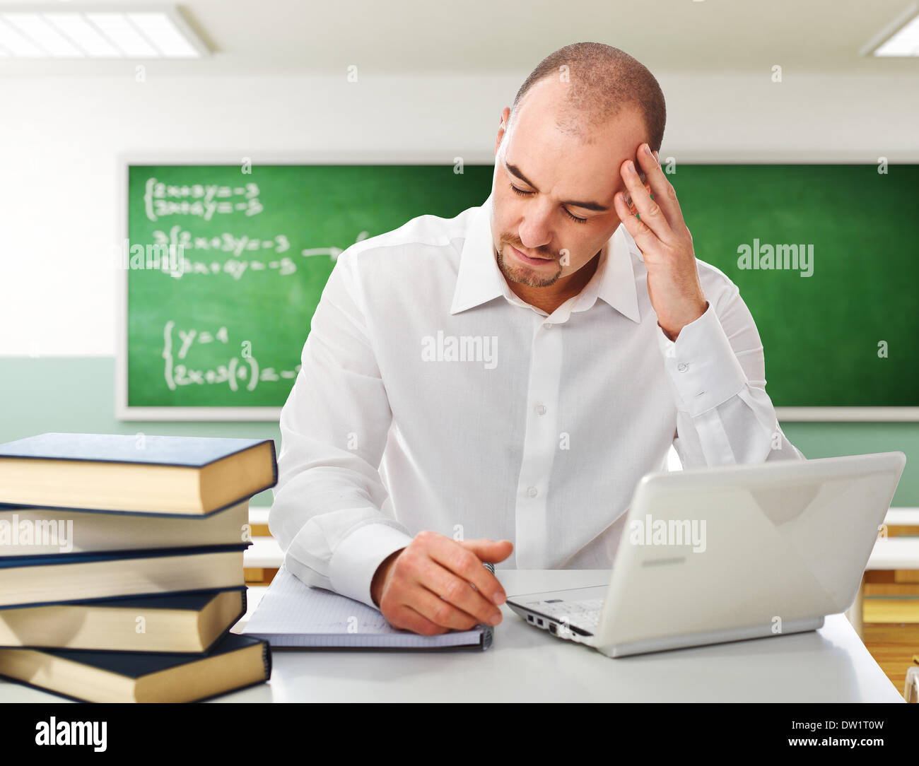 Stressed student hi-res stock photography and images - Alamy