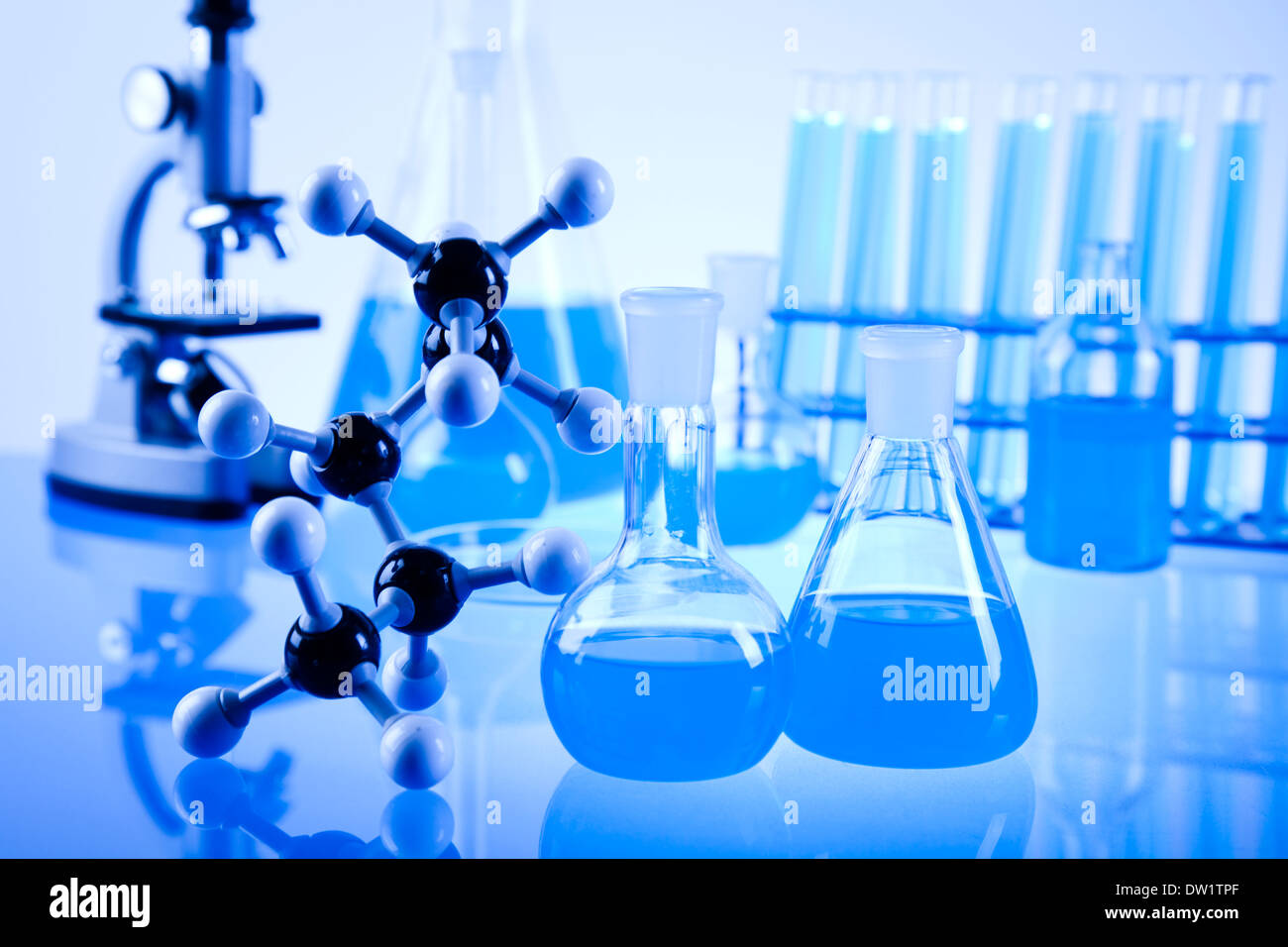 Atom, Chemistry formula background Stock Photo - Alamy