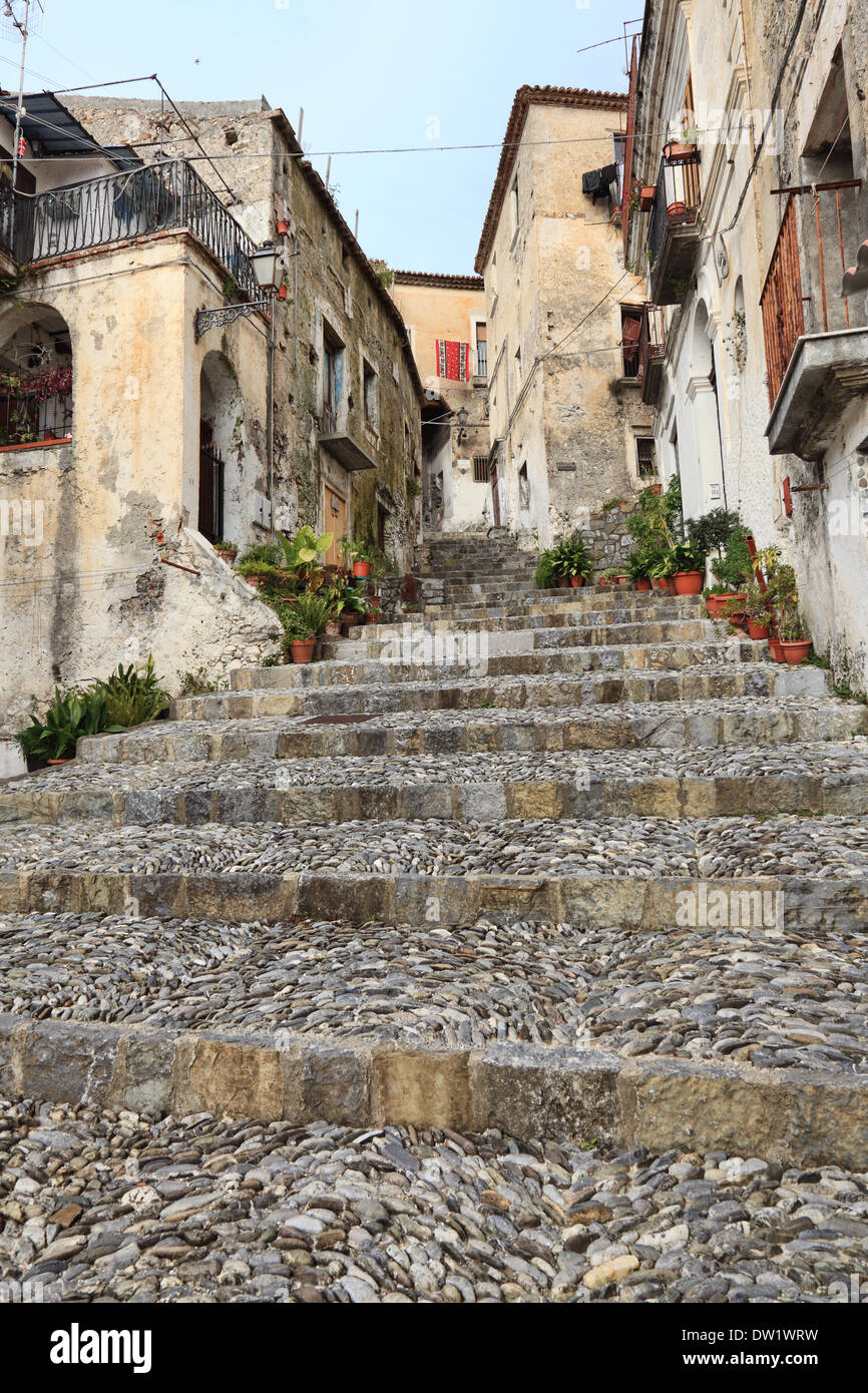 Scalea hi-res stock photography and images - Alamy