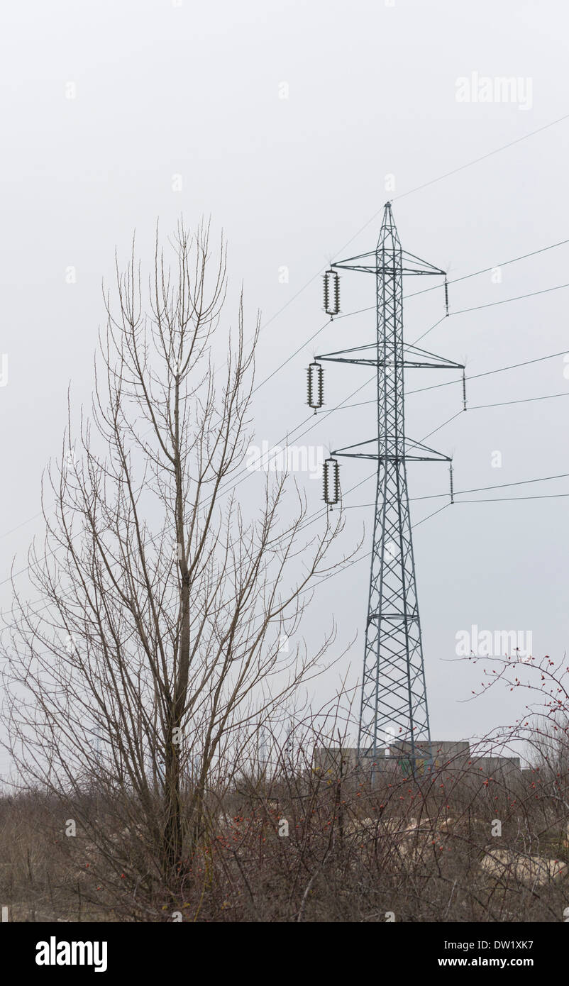 Parallel single circuit lines hi-res stock photography and images - Alamy