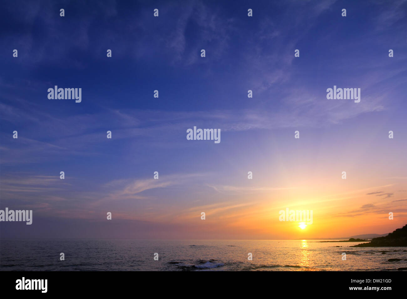 Beautiful sunset over water waves hi-res stock photography and images ...