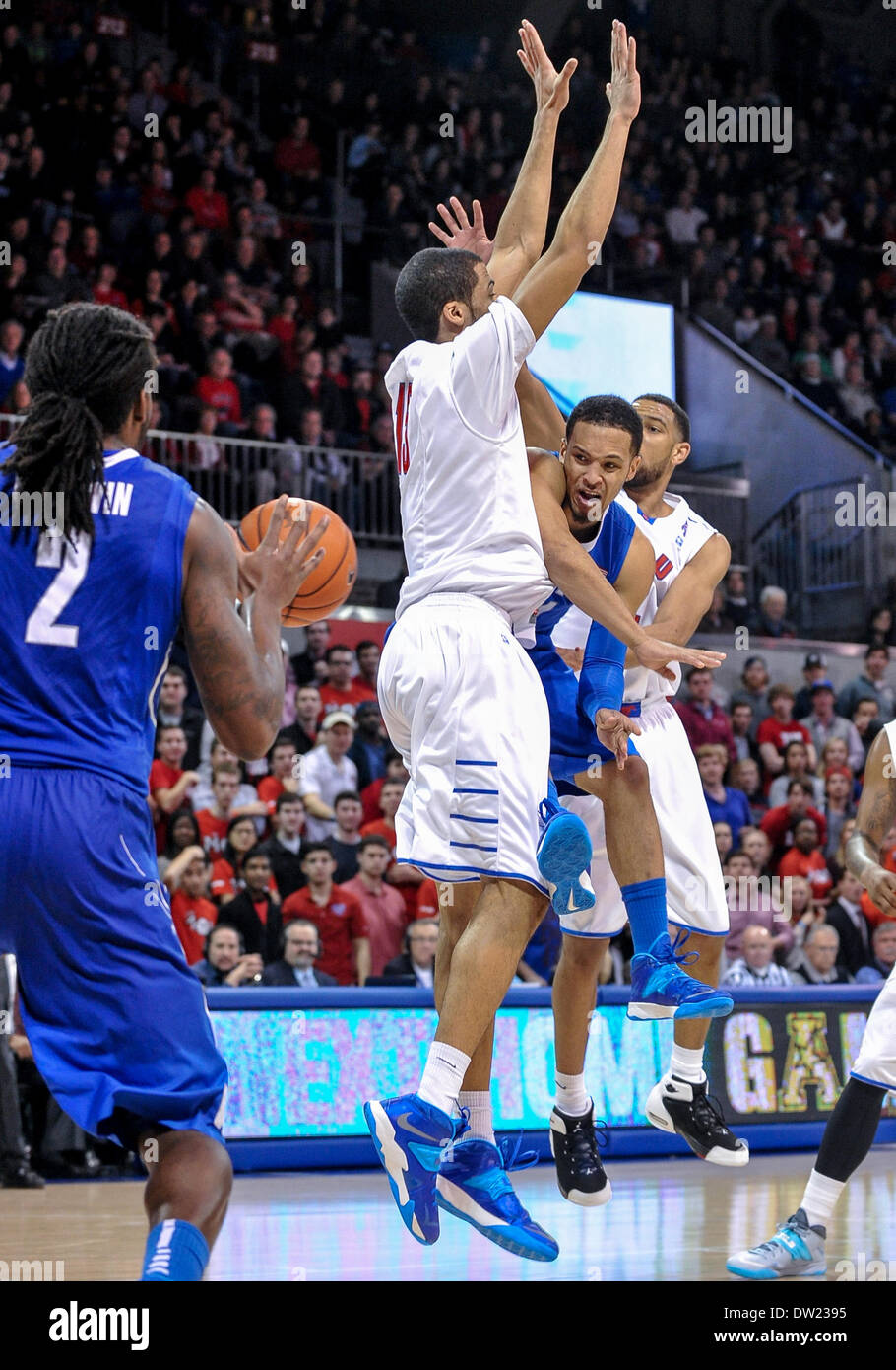 Memphis Tigers guard Michael Dixon Jr. (11) passes over Southern ...