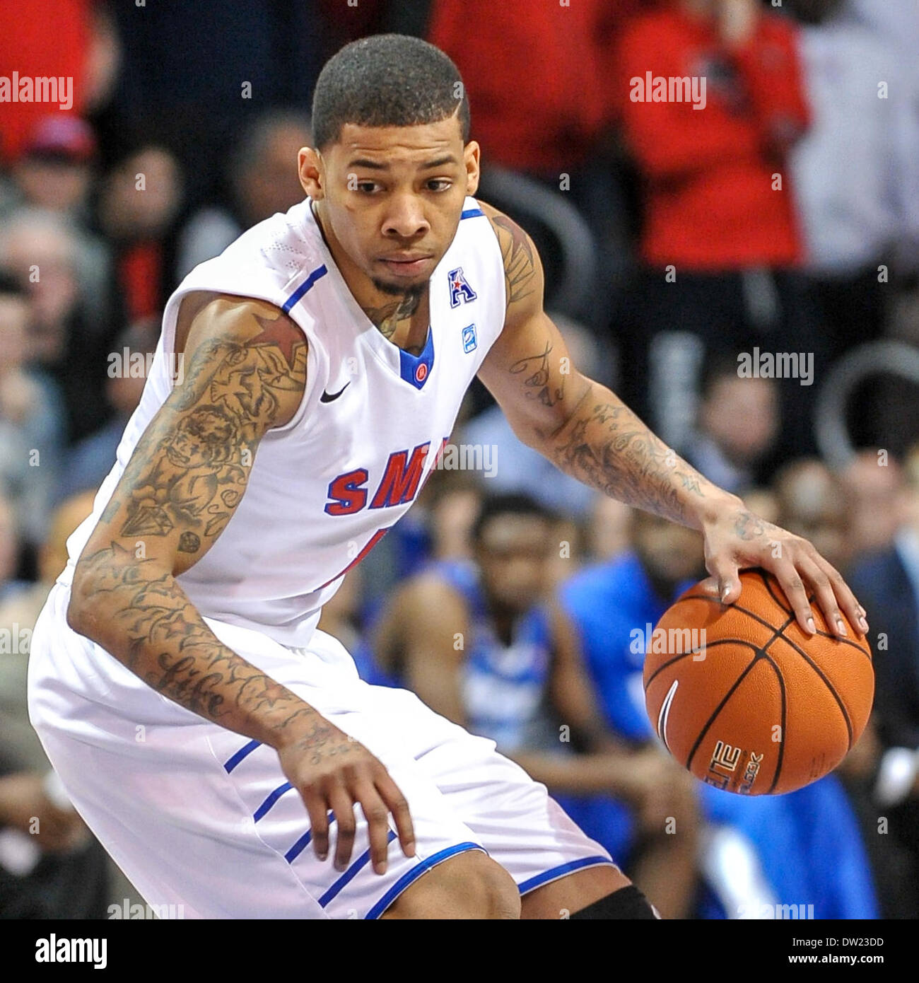 Southern Methodist Mustangs guard Keith Frazier (4) with the ball.in an ...