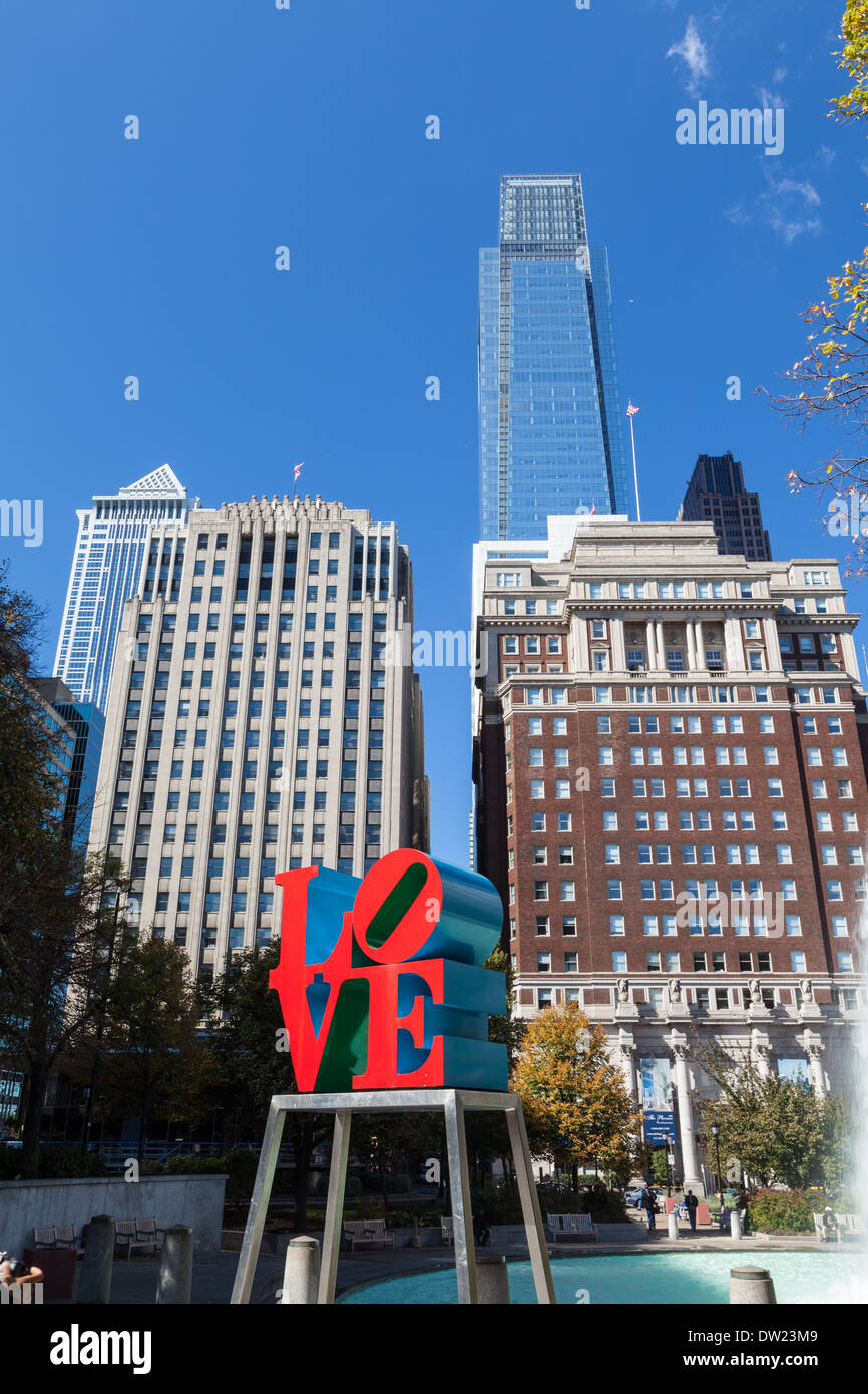 Philadelphia skyline urban architecture hi-res stock photography and ...