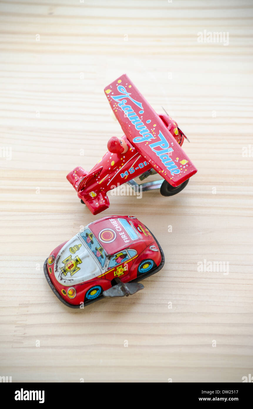 Tin toys hi-res stock photography and images - Alamy