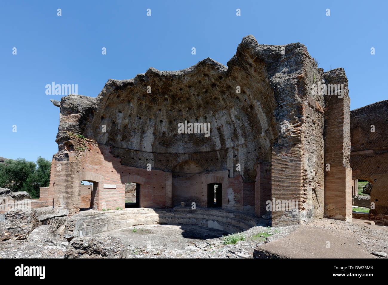 The great dome Thermae con Heliocaminus which are oldest baths at Villa ...