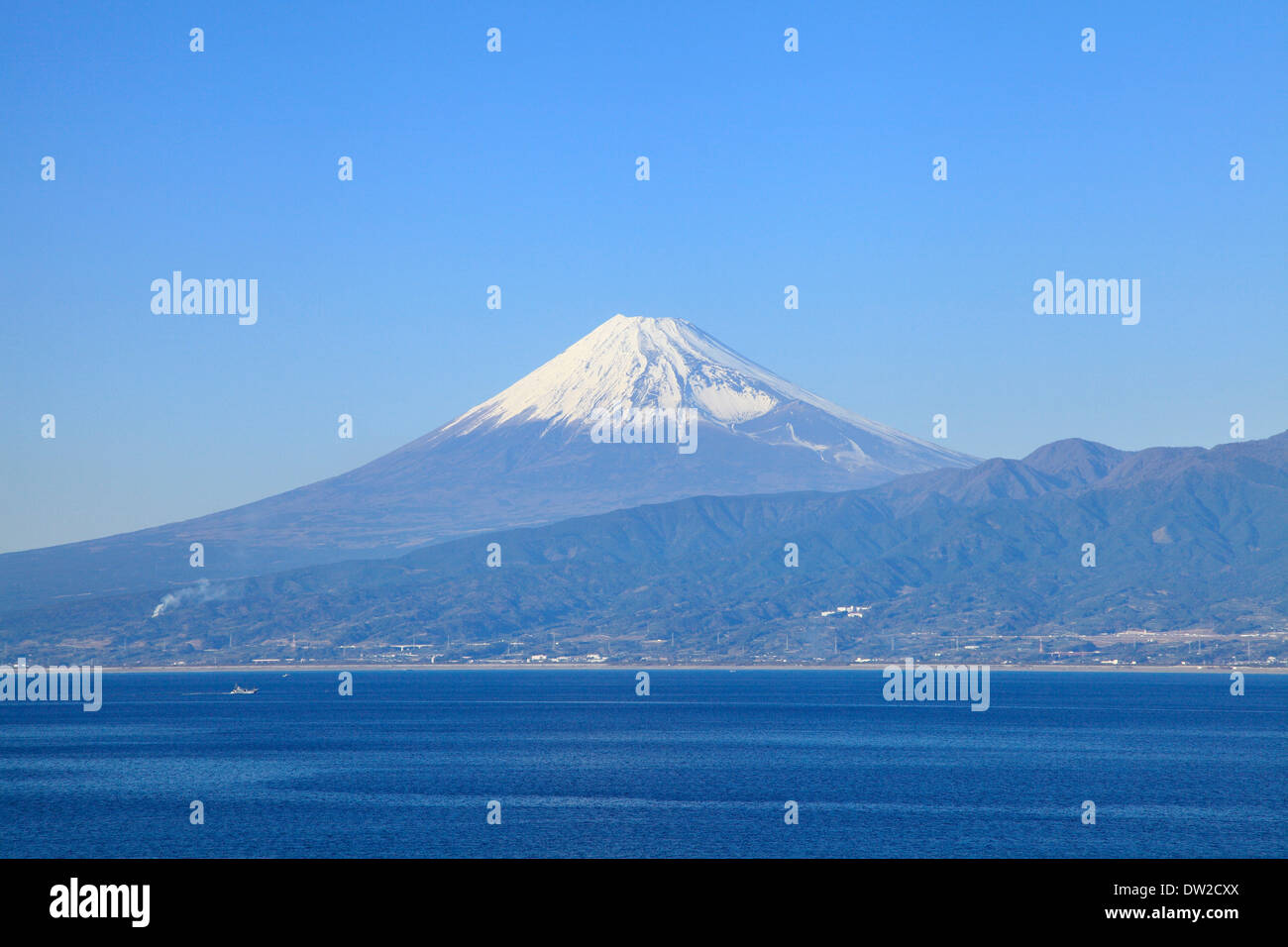 Numazu and mount fuji hi-res stock photography and images - Alamy