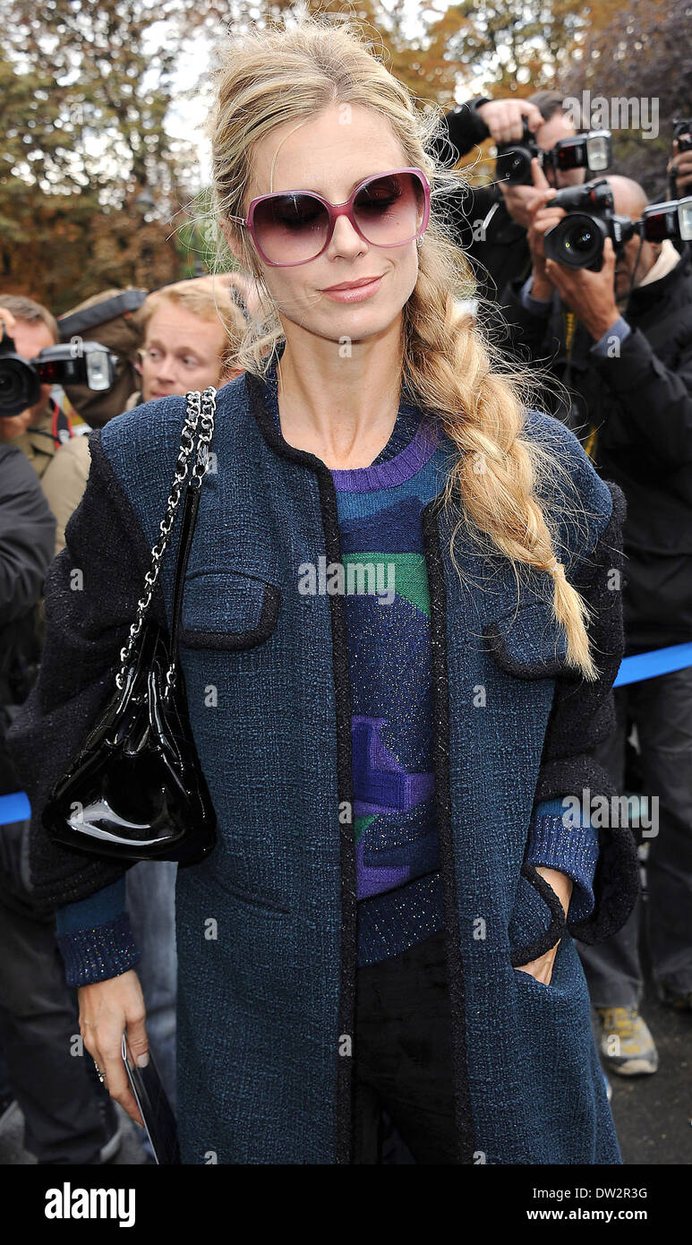 Laura Bailey, Paris Fashion Week Spring/Summer 2013 - Chanel - Arrivals ...