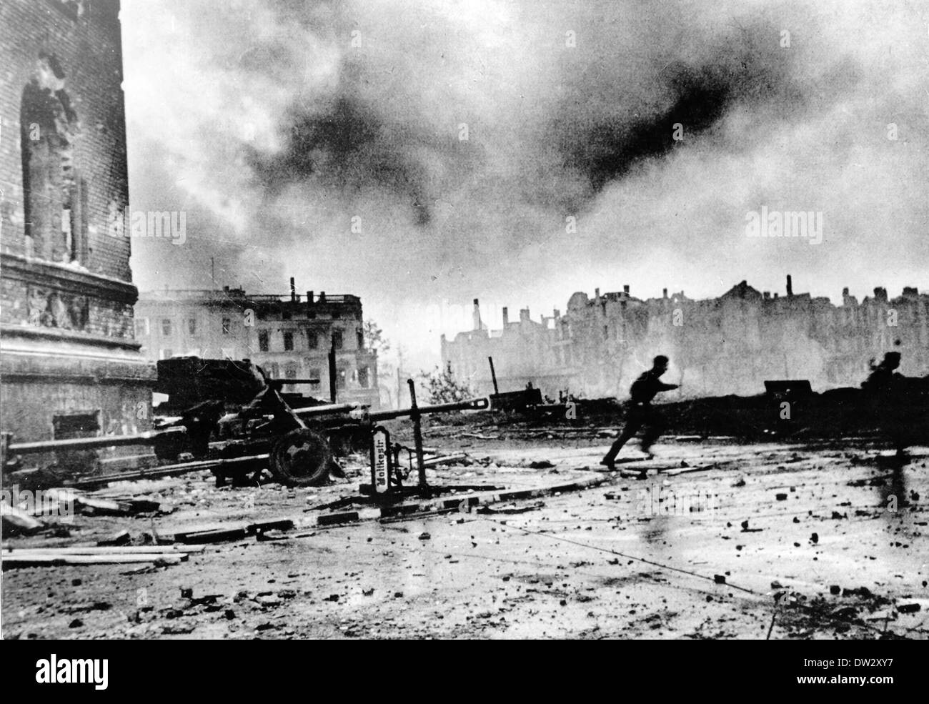 Reichstag fire hi-res stock photography and images - Alamy