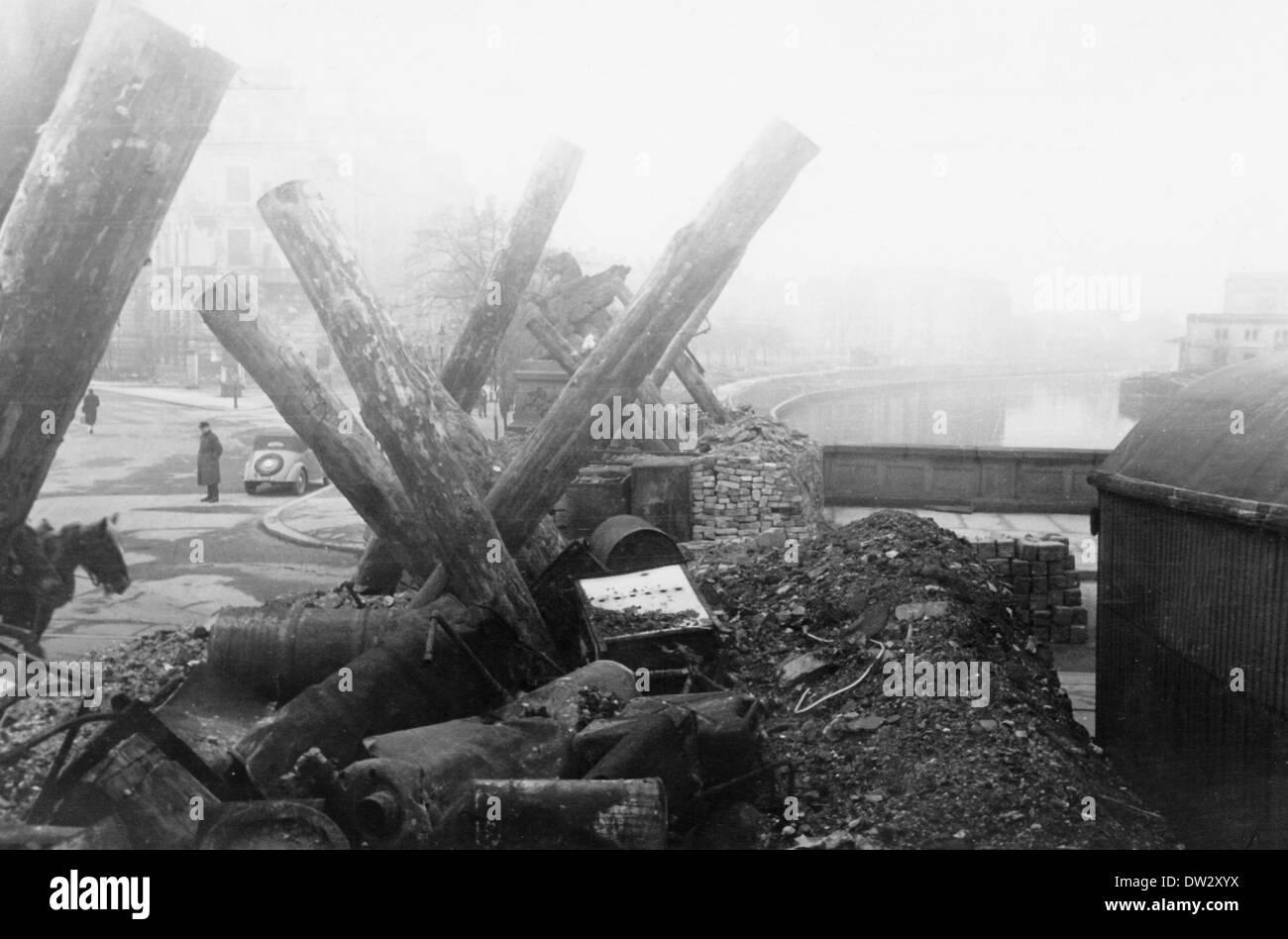 Dragon's teeth are employed by German Volkssturm units to defend the ...