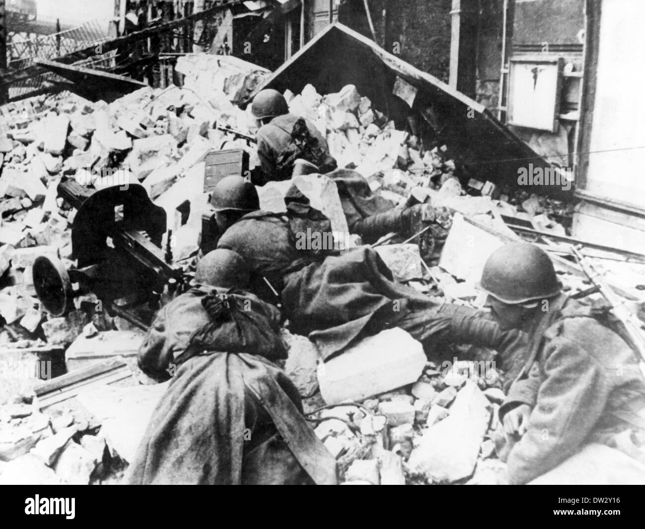 Troops in uniform soviet army Black and White Stock Photos & Images - Alamy