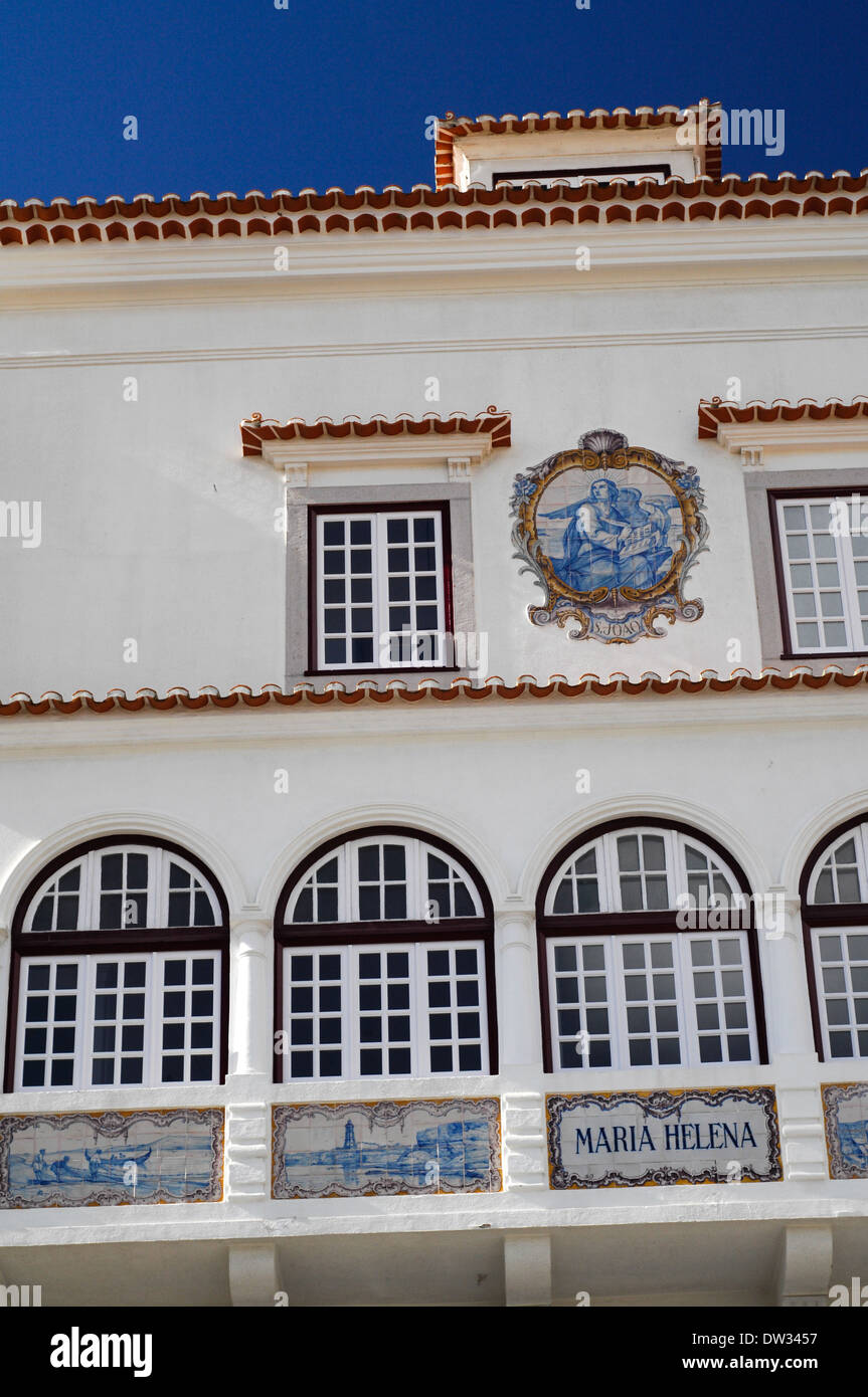 Typical portuguese building hi-res stock photography and images - Alamy