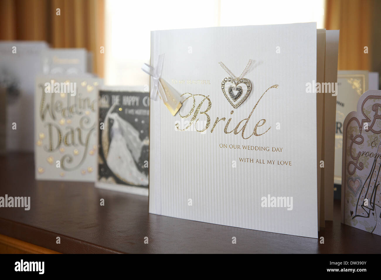 Wedding cards hi-res stock photography and images - Alamy