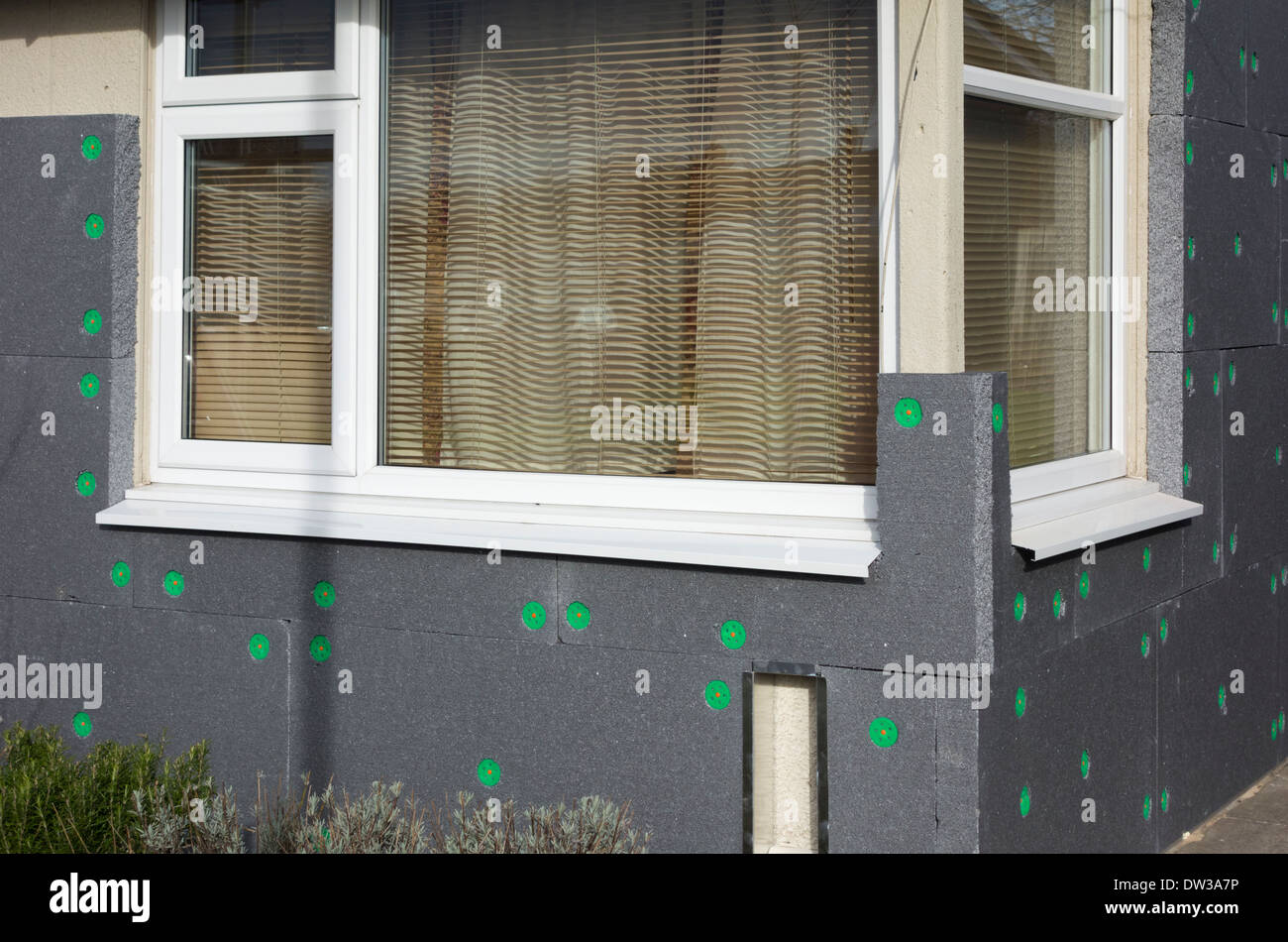 Uk wall insulation hi-res stock photography and images - Alamy