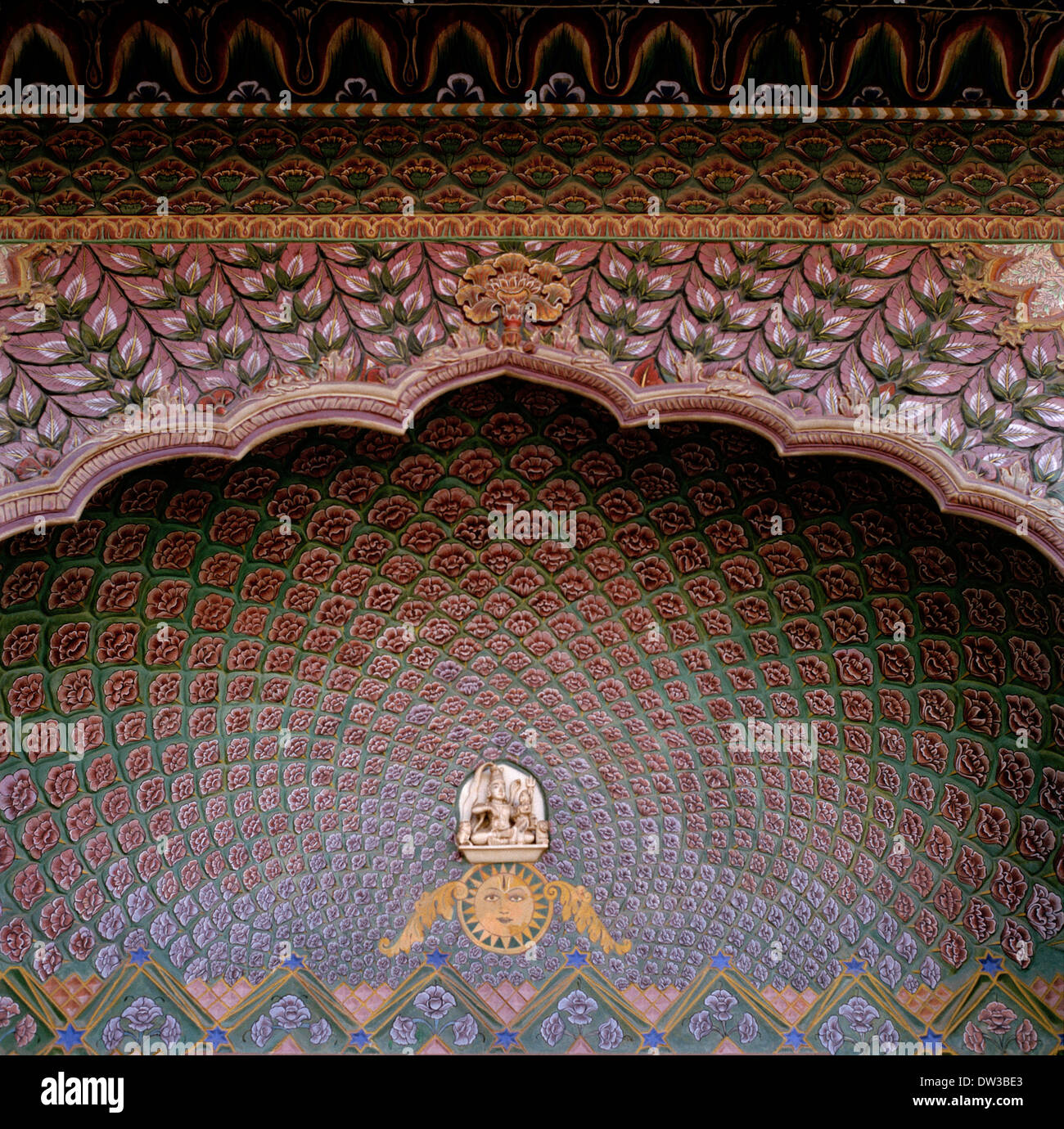 Rajasthani gate hi-res stock photography and images - Alamy