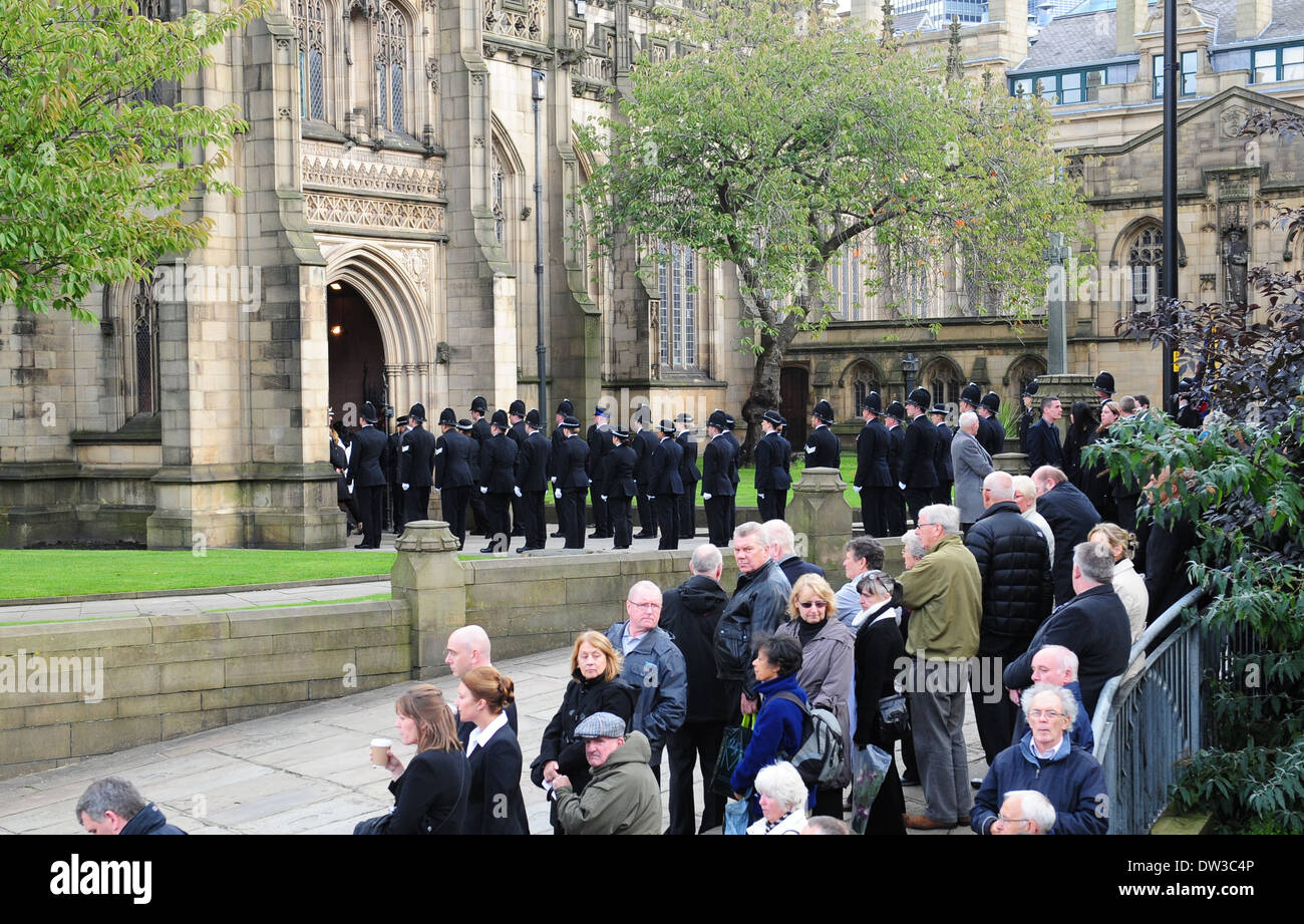 Atmosphere The funeral of PC Nicola Hughes at Manchester Cathedral ...