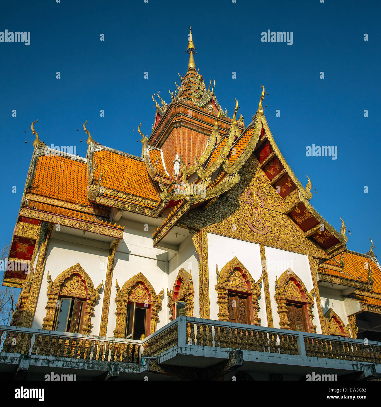 Thailand chiang mai wat temple hi-res stock photography and images - Alamy